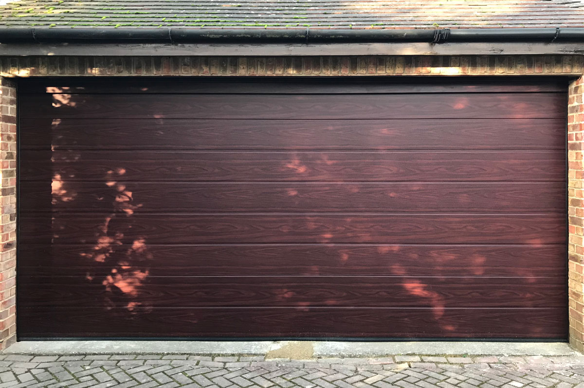 Hormann LPU42, M-Ribbed, Sectional Garage Door In A Rosewood Decograin ...