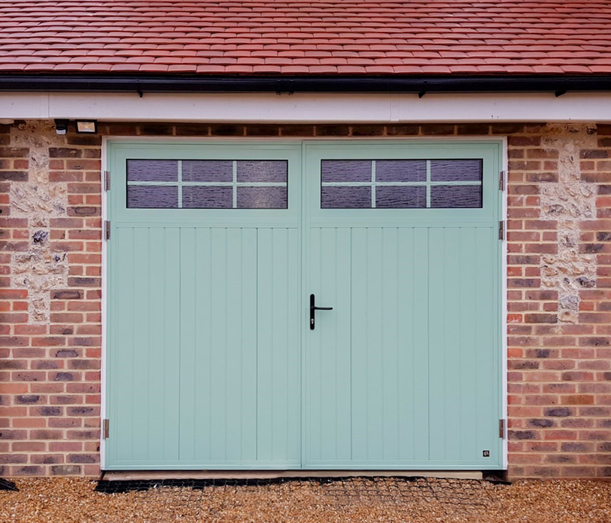 Ryterna 50/50, Vertical Ribbed, Side-Hinged Garage Door in Chartwell ...